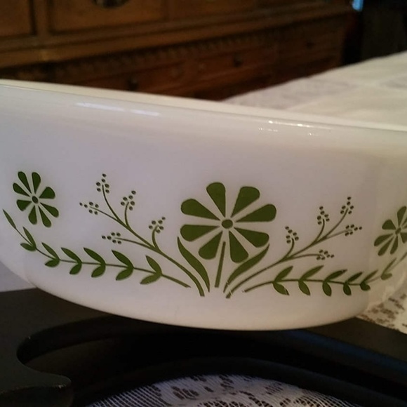Vintage | Kitchen | Vintage Milk Glass Glasbake Green Flower Baker ...